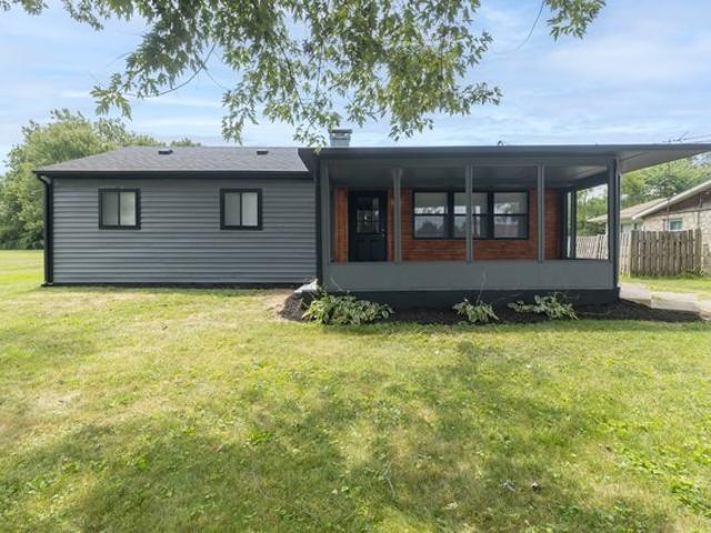 1083 E South St, Greenfield, IN 46140