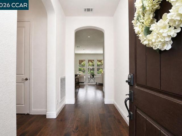 1083 Pomerol Cir