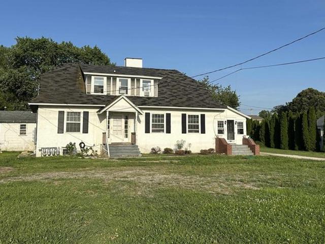 1083 Seashore Rd, Cold Spring, NJ 08204