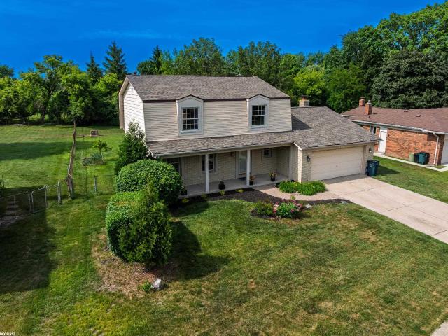 1083 Shallowdale Drive