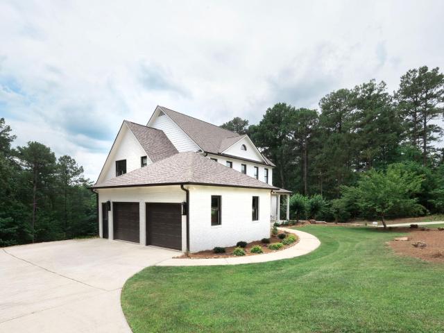 1083 Tara Drive