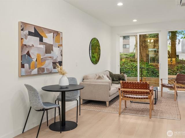 1083 th Ave NE, Seattle, WA 98125 | MLS #2510 | Compass