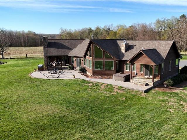 1083 Union Community Road