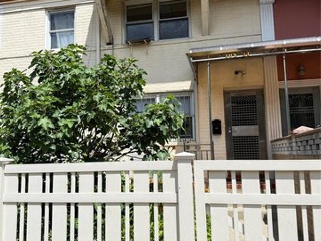 108 3 th Ave, Forest Hills, NY 11375