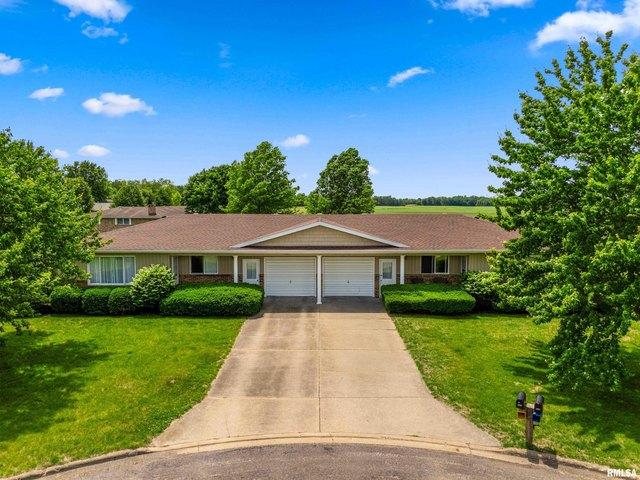 108 110 Nina Ct, Pekin, IL 61554