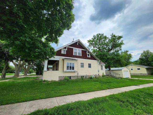 108 2nd Avenue W