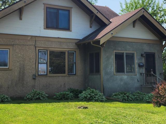 108 2nd Street S
