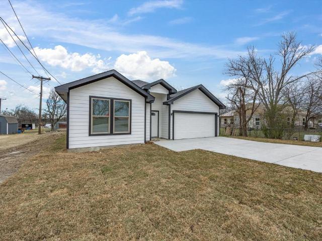 108 Couch St, Italy, TX 76651 | MLS #21143