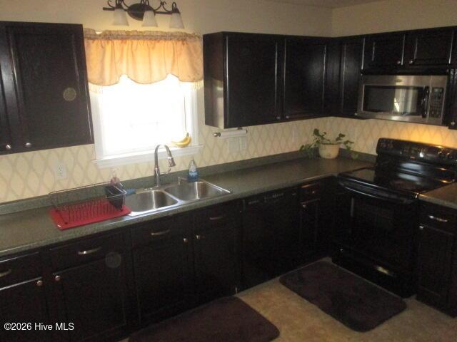 108 Cobalt Stream Court