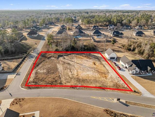 108 Colton Dr, Bonaire, GA 31005
