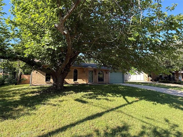 108 Cooper St, Cedar Hill, TX 75104 | MLS #21258 | Compass