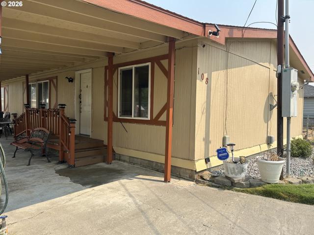 108 Catherine AVE