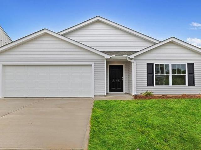 108 Cades Cove Dr, Greenwood, SC 29646
