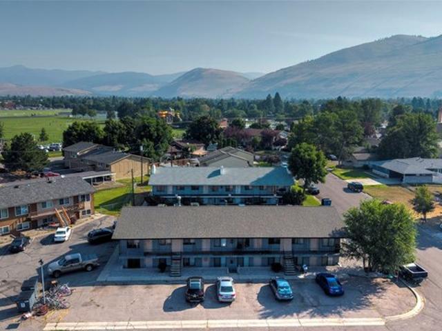 108 Camelot Ct, Missoula, MT 59801