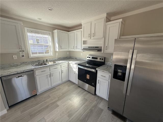 108 Candlestick Lane