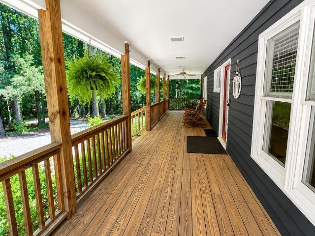 108 Cedar Creek Lane