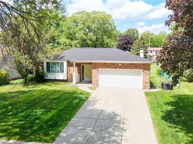 108 Christine Dr, Buffalo, NY 14228