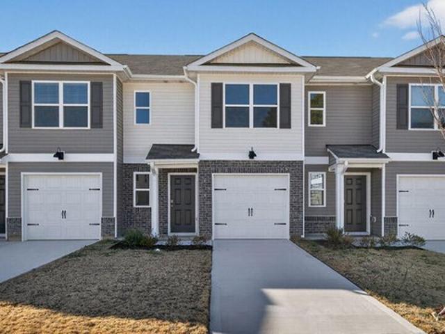 108 Clementine St, Sanford, NC 27332