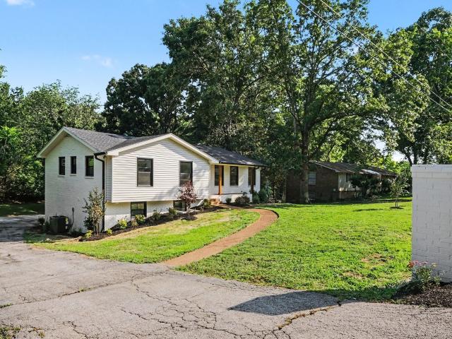 108 Airfloat Dr