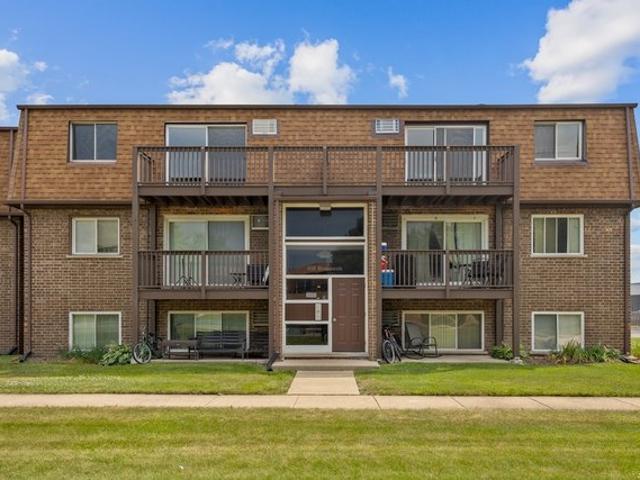 108 Boardwalk St Unit 2E, Elk Grove Village, IL 60007