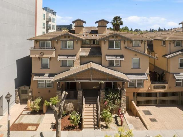 108 Balbach Street 5