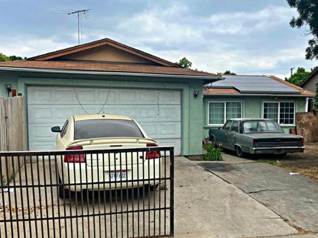 108 Bettina Ave, Modesto, CA 95351