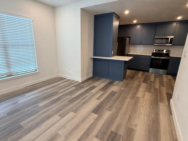108 Beatrice Ave, Unit 101
