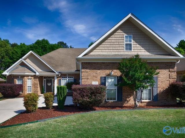 108 Blackwood Dr NW, Madison, AL 35757