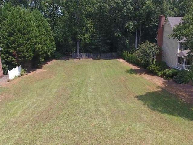 108 Briarwood Dr, Carrollton, GA 30117 | MLS #10701 | Compass