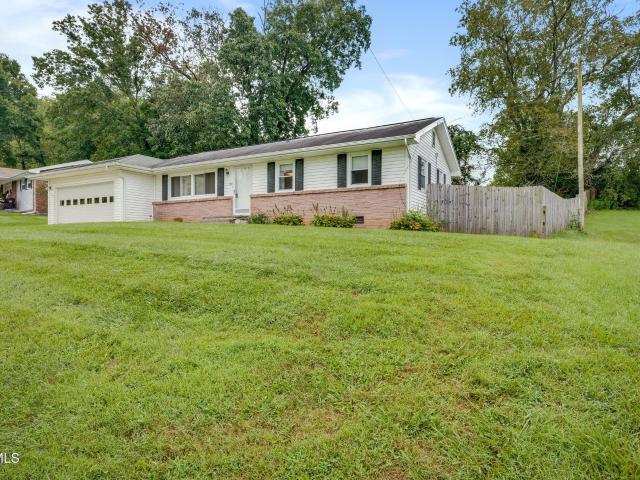 108 Briscoe Circle