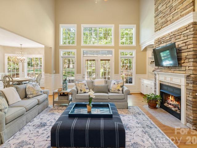 108 Broadview Circle