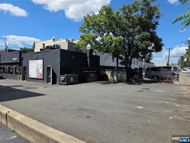 108 Broad Avenue