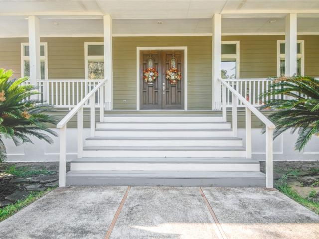 108 Buffalo Trail, Lake Jackson, TX 77566 | MLS #17565 | Compass