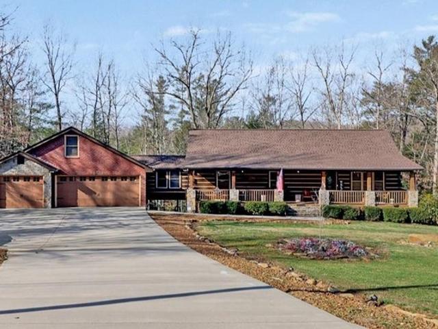 108 Grace Ln, Crossville, TN 38555