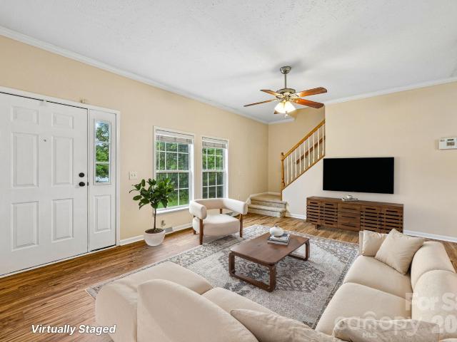 108 Grand Acres Lane