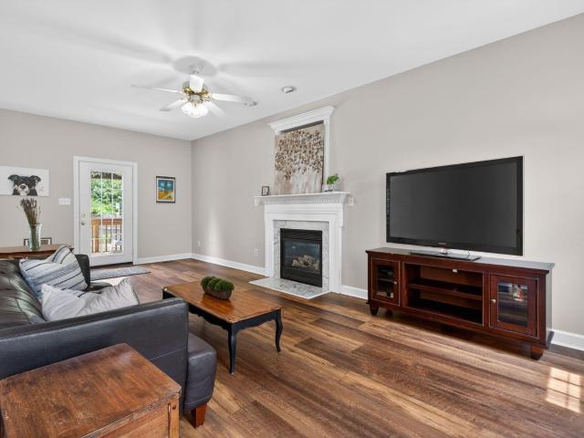 108 Grassy Ridge Court