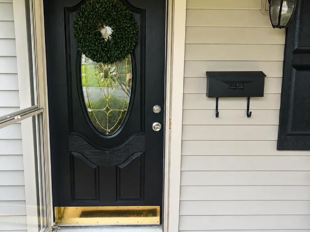 108 Greenlawn Avenue