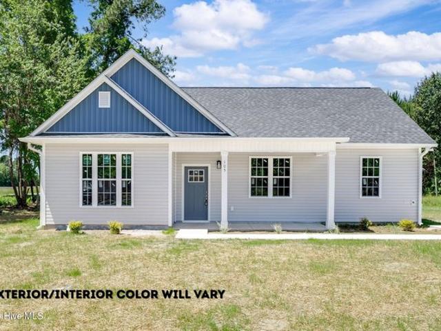 108 Doris Ln, Teachey, NC 28464