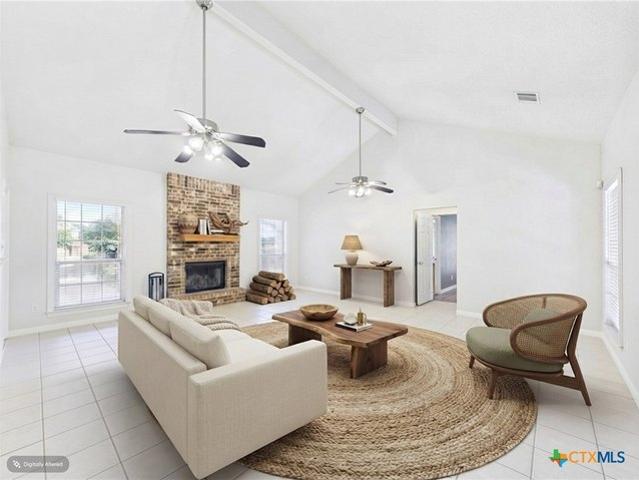 108 Deer Ridge Dr, La Vernia, TX 78121