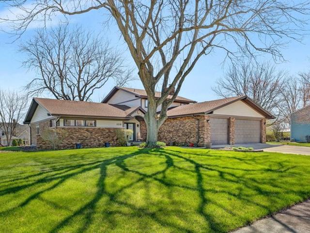 108 Deerpath Dr, Minooka, IL 60447