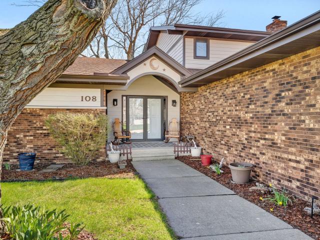 108 Deerpath Drive