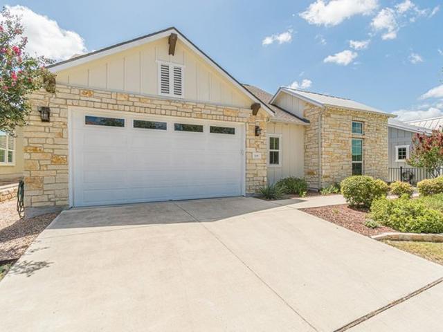 108 Dreaming Plum Ln, San Marcos, TX 78666