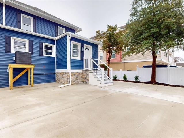 108 E 17th Avenue