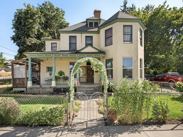 108 E Wawawai St, Colfax, WA 99111