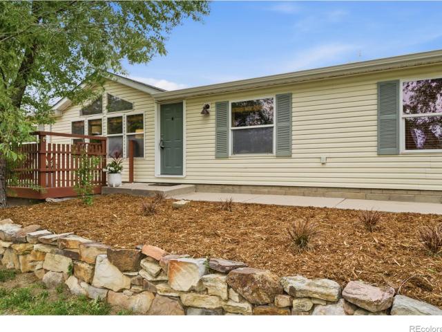 108 E Douglas Road