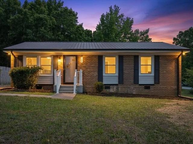 108 E Forest Trl, South Boston, VA 24592
