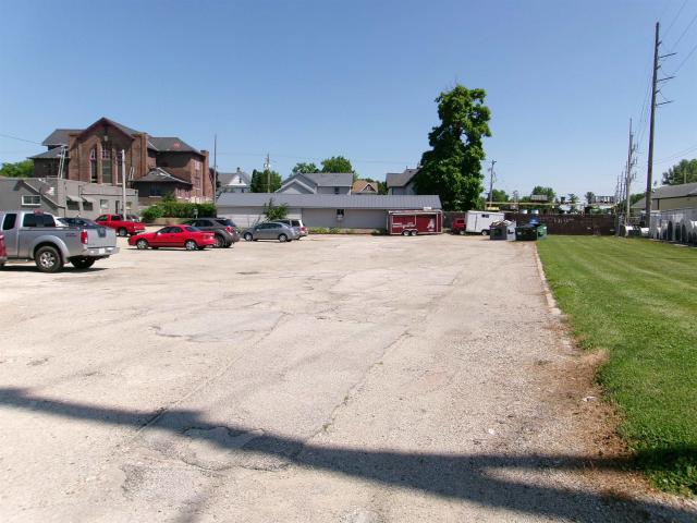 108 E Maple Avenue