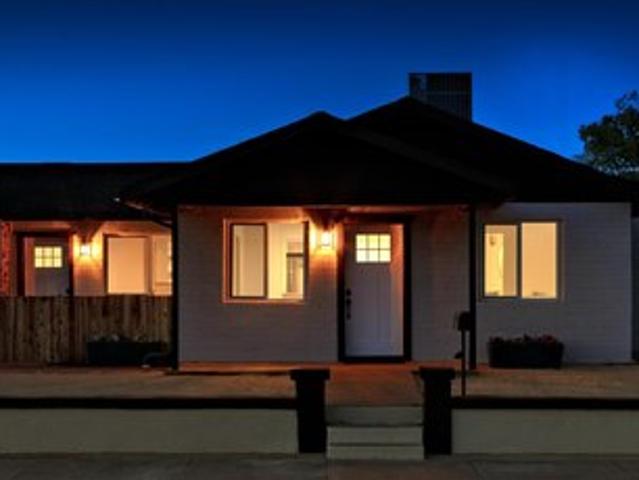 108 E Oak St, Winslow, AZ 86047