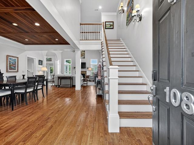 108 Eighteen Grand Pl