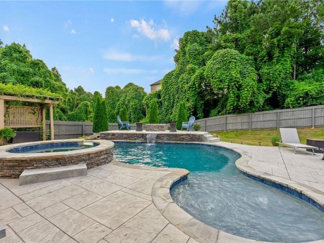 108 Fountain Oak, Villa Rica, GA 30180 | MLS #7597